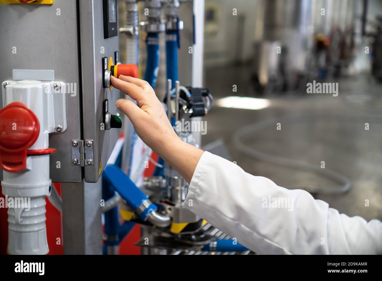 Juice making, factory line production, industry juice cans packaging ...