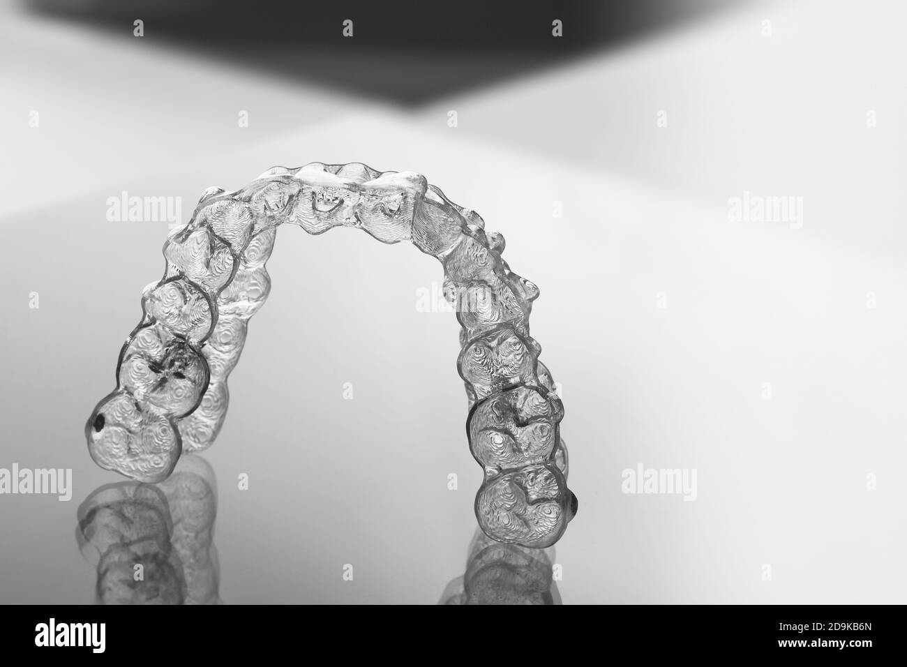Invisible orthodontics cosmetic brackets, tooth aligners, plastic ...