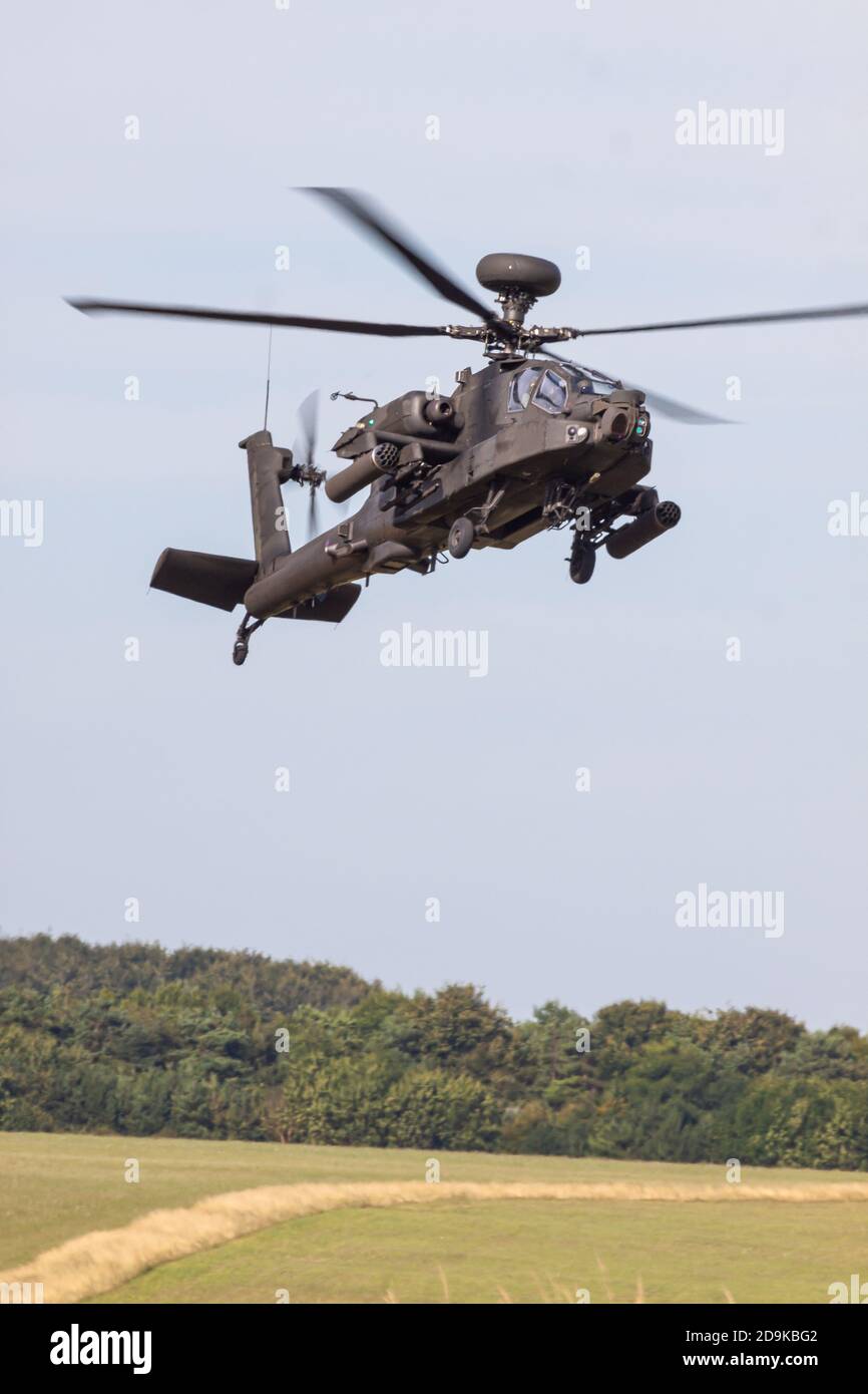 Prince harry apache helicopter hi-res stock photography and images - Alamy