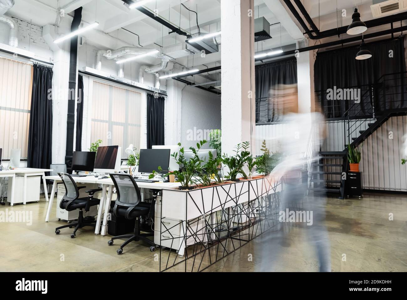 Motion office work interior hi-res stock photography and images - Alamy