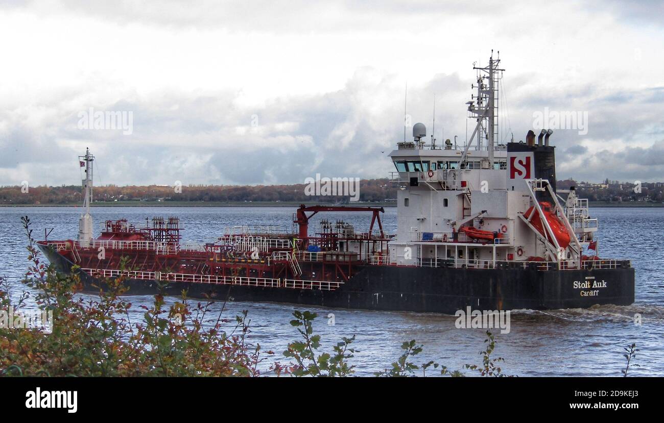 Ships on the River Mersey Stock Photo - Alamy