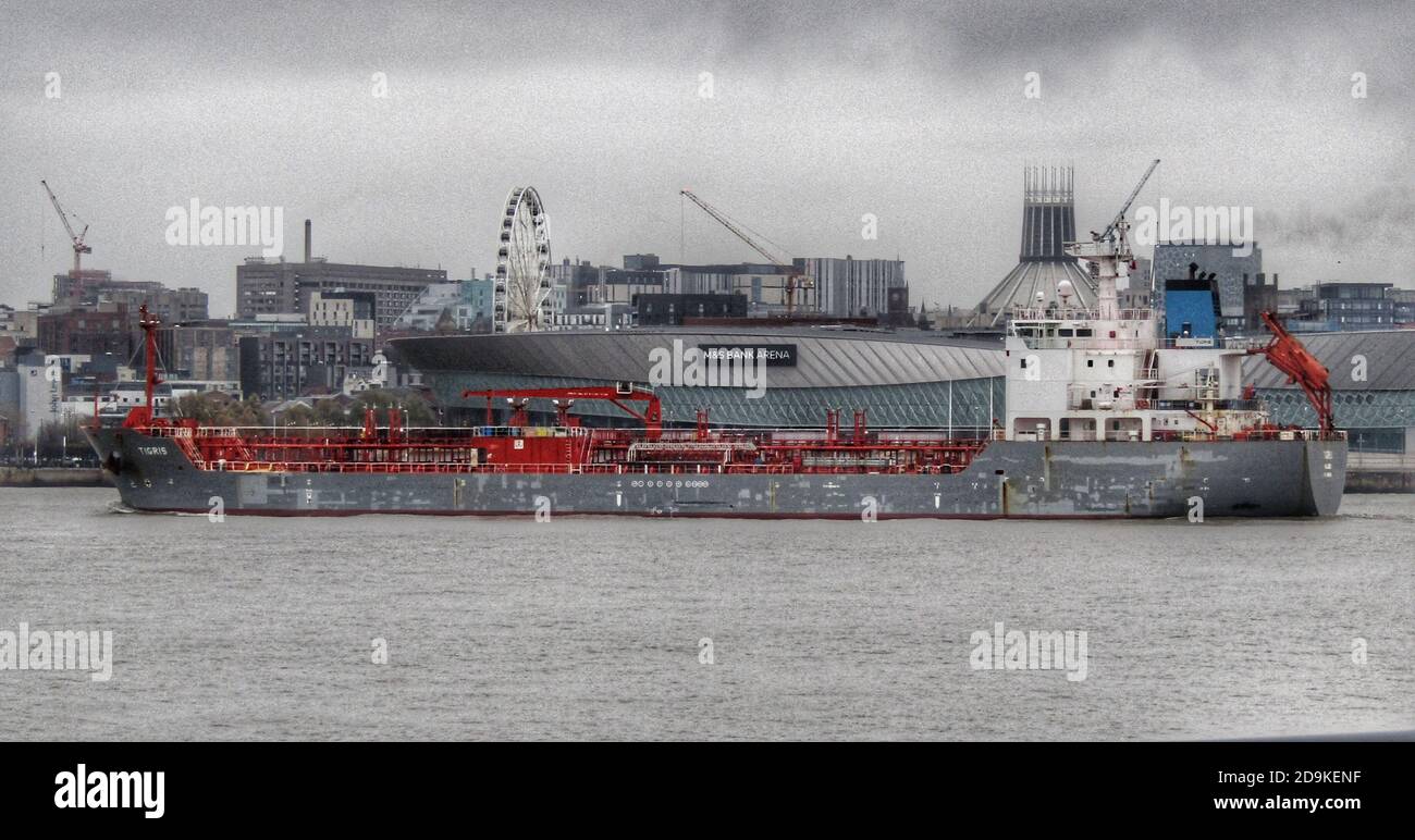 Ships on the River Mersey Stock Photo - Alamy
