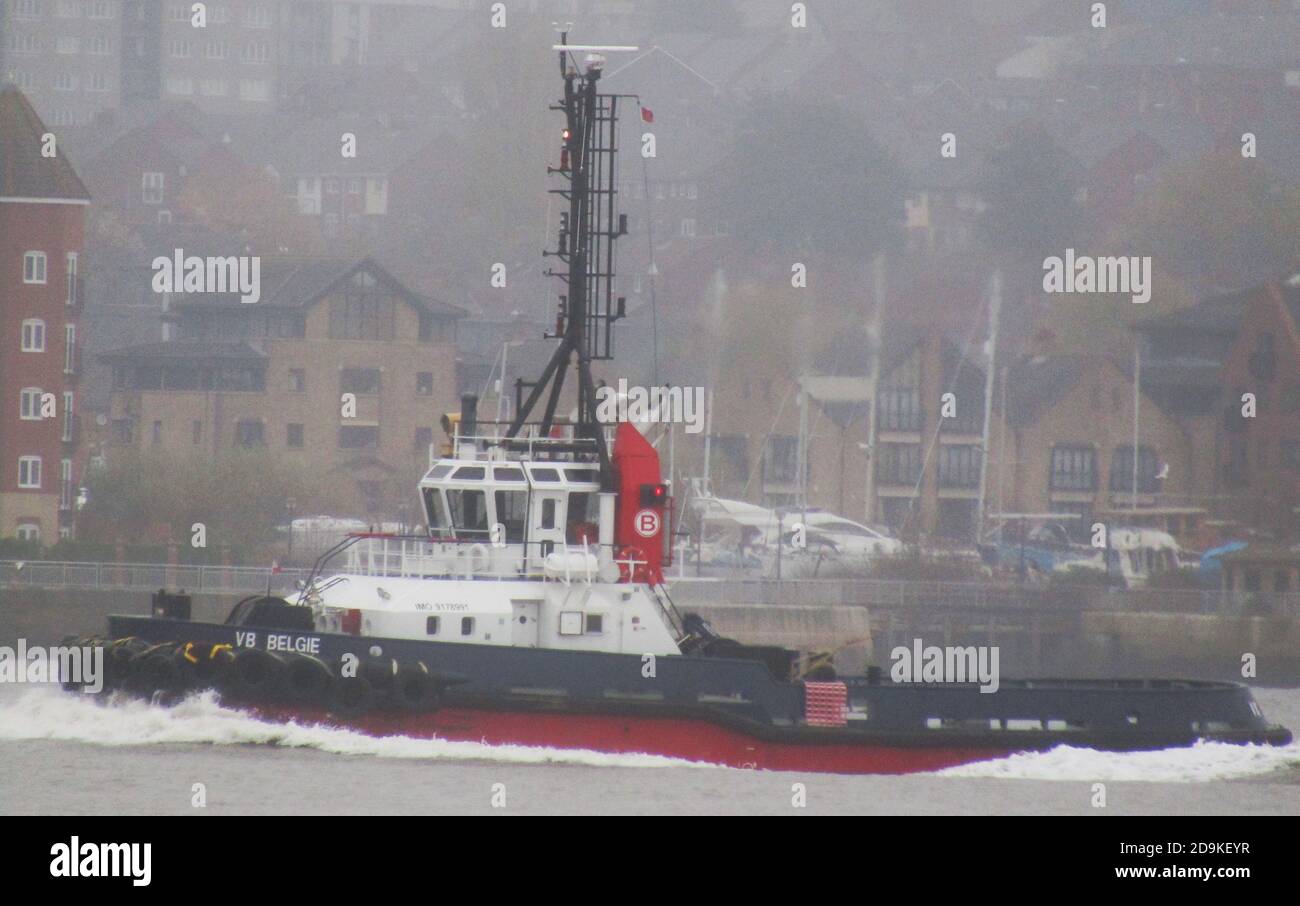 Ships on the River Mersey Stock Photo - Alamy