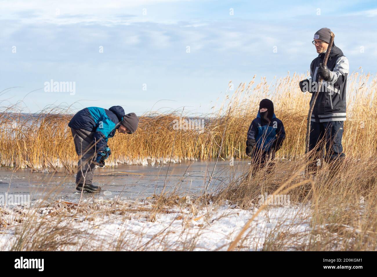 Children playing hockey canada hi-res stock photography and images - Alamy