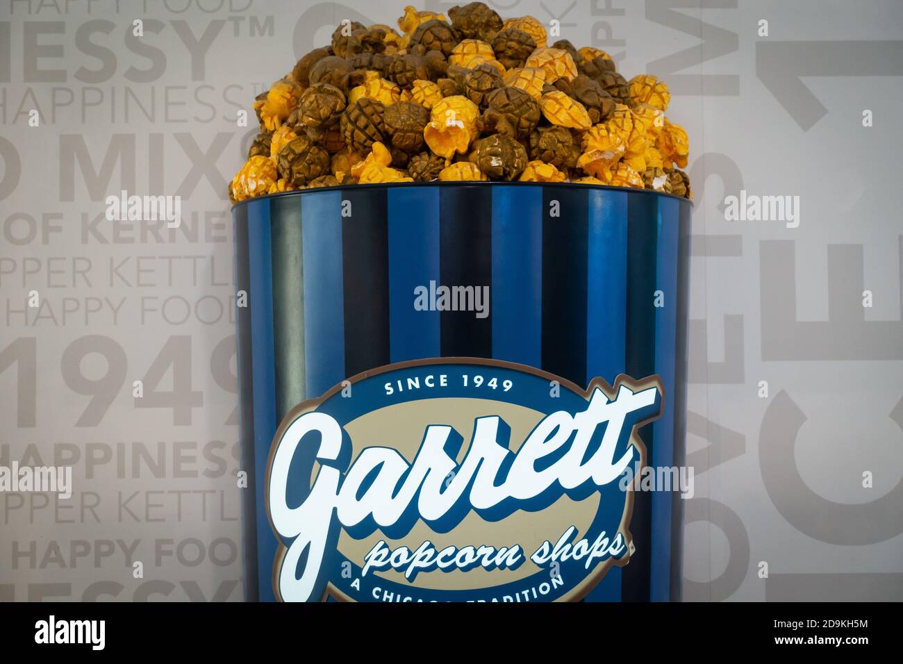 Garrett Popcorn Shop at One Utama shopping mall, Malaysia. Garrett ...