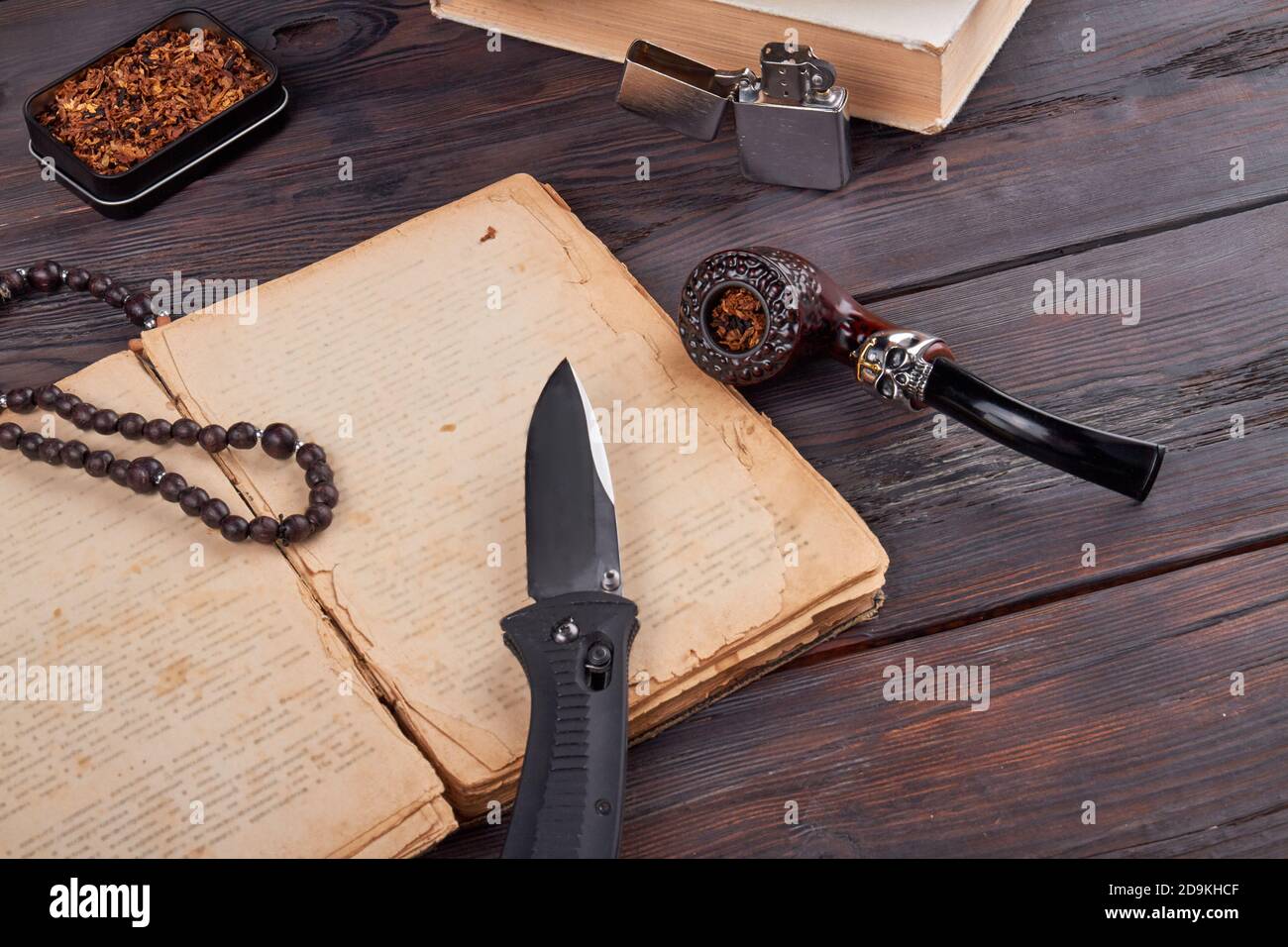 Old and vintage things hi-res stock photography and images - Alamy