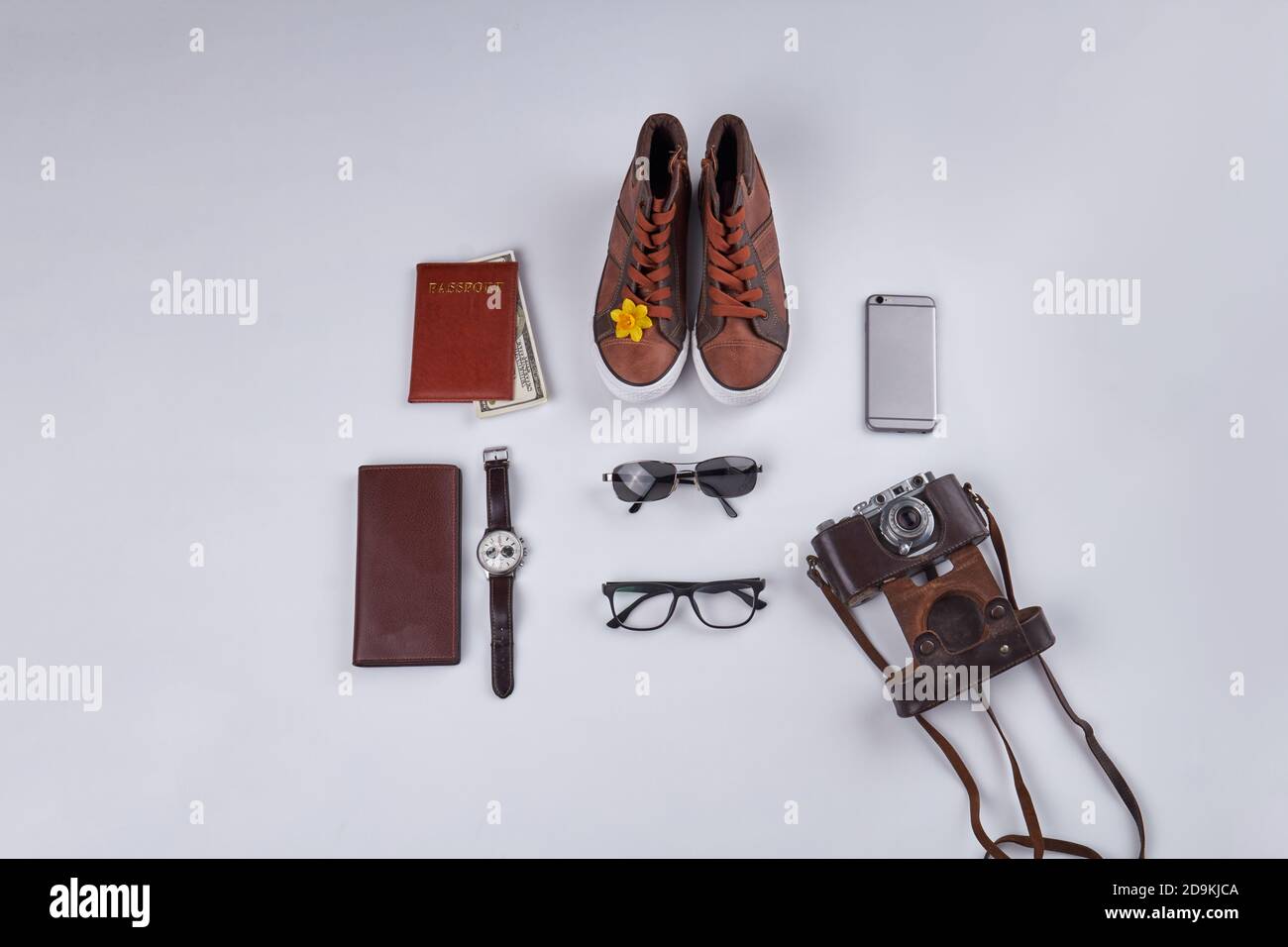 Retro modern mix hi-res stock photography and images - Alamy