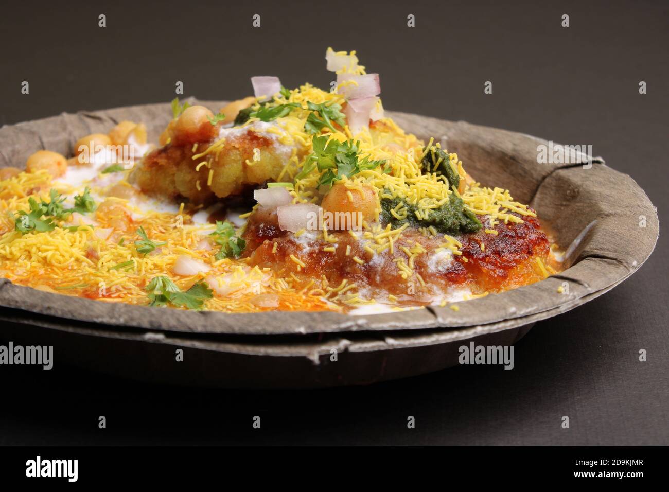 Ragda pattice -Aloo tikki or Potato Cutlet or Patties is a popular ...