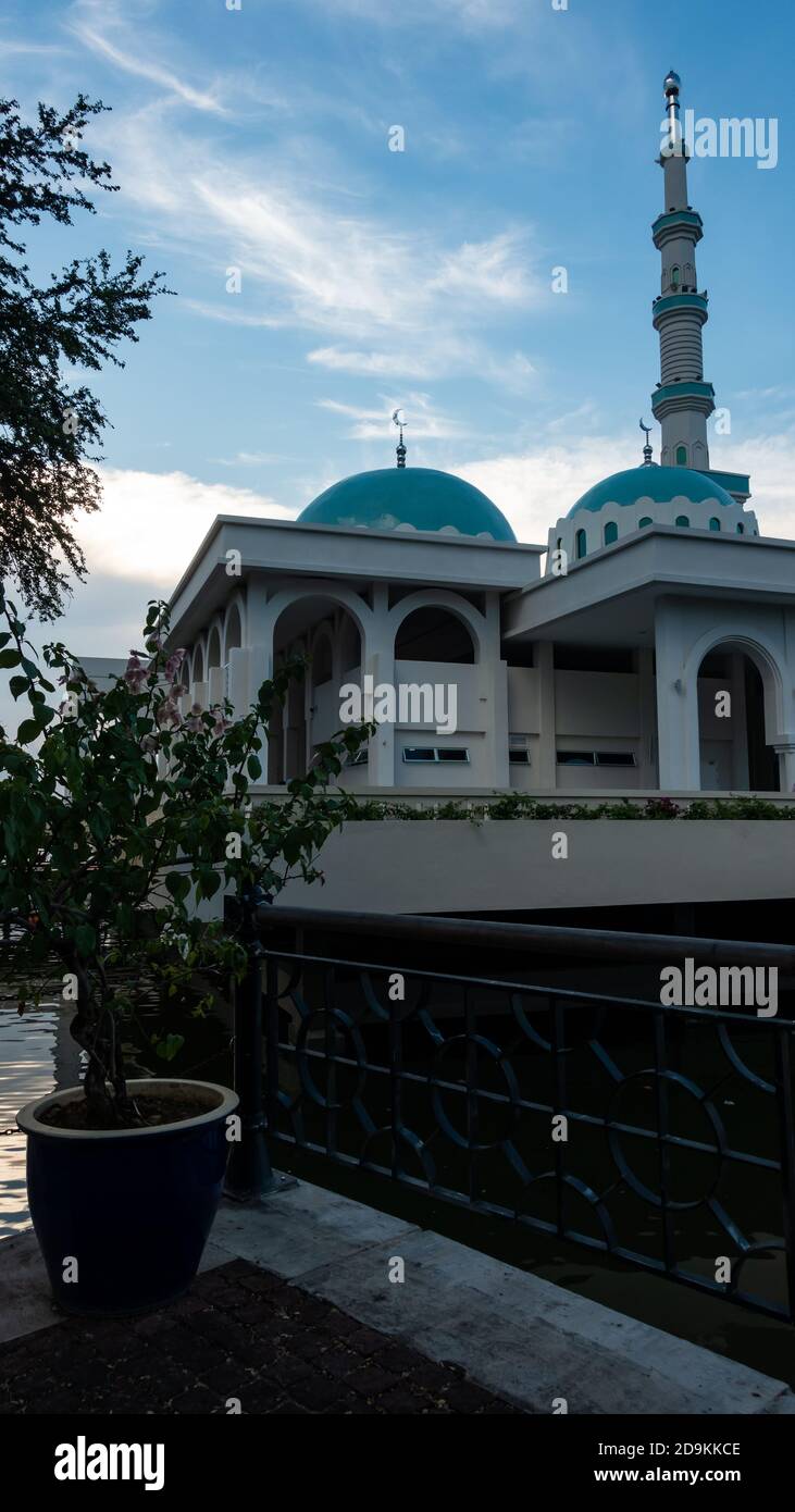 The beautiful floating mosque of Kuching Or locally known as masjid ...