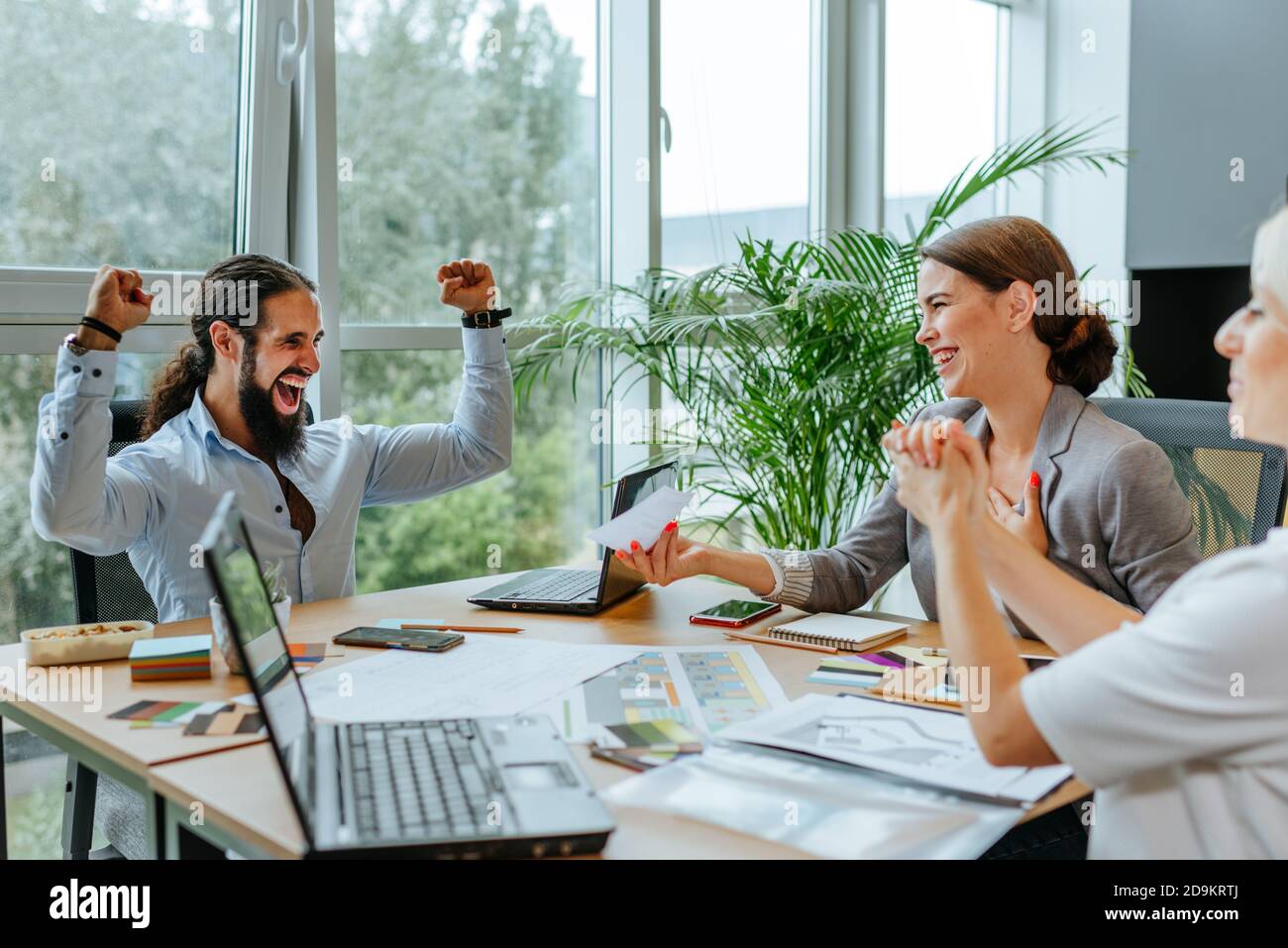 Man Receiving Award Certificate High Resolution Stock Photography and ...