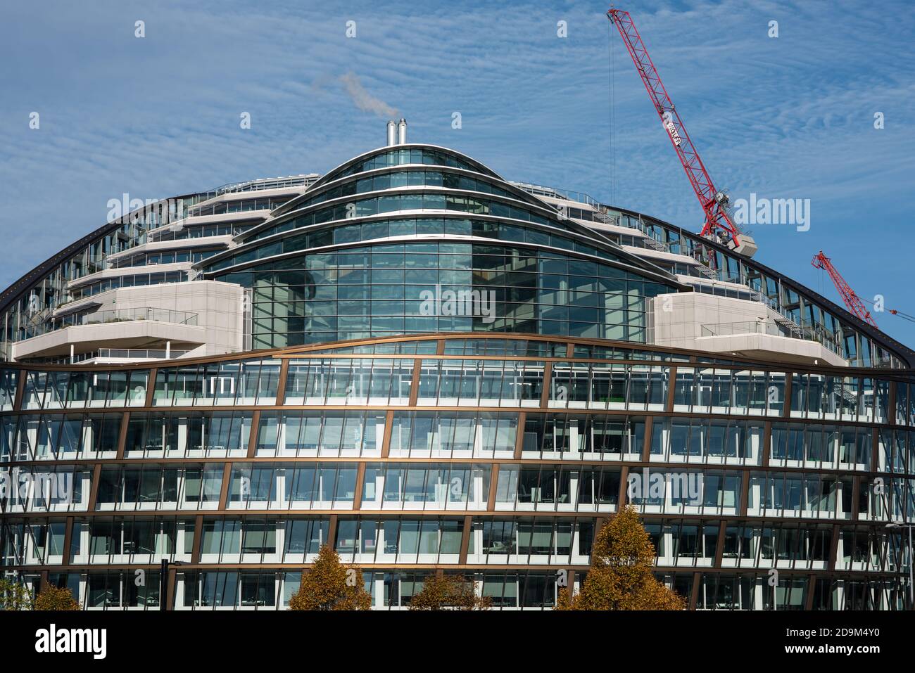 One angel square hi-res stock photography and images - Alamy