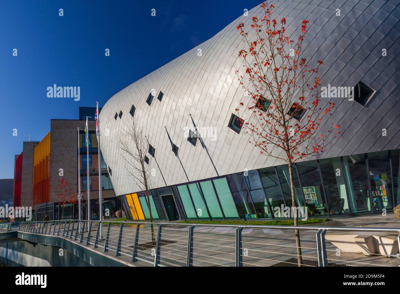Pontypridd library hi-res stock photography and images - Alamy