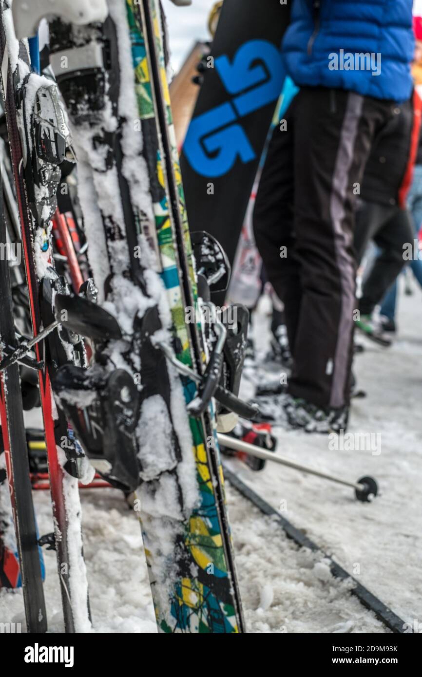 Skiwire hi-res stock photography and images - Alamy