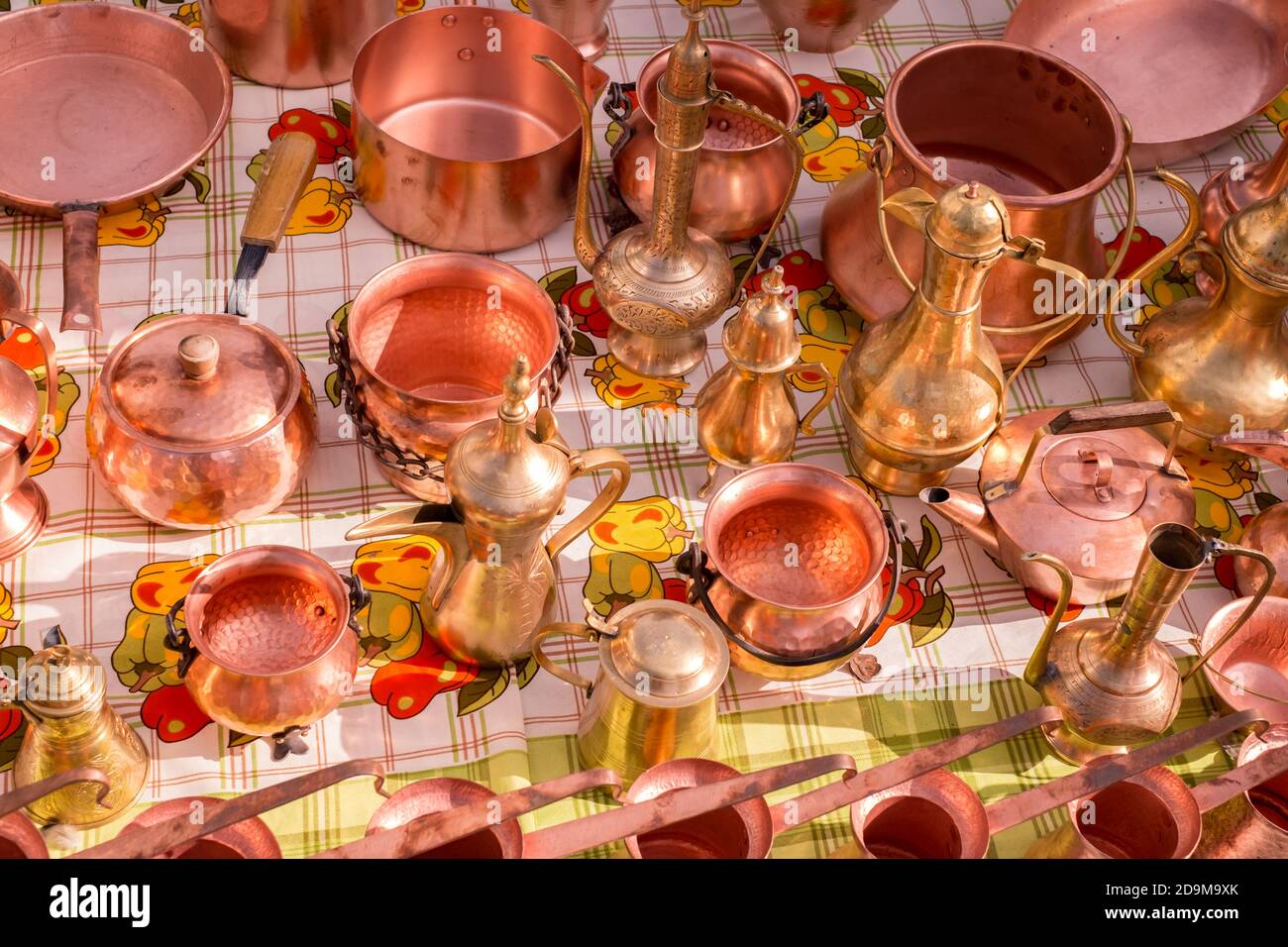 copper pots at the gypsy fair Stock Photo - Alamy