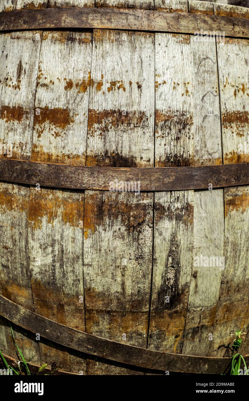 old barrel with damaged staves Stock Photo - Alamy