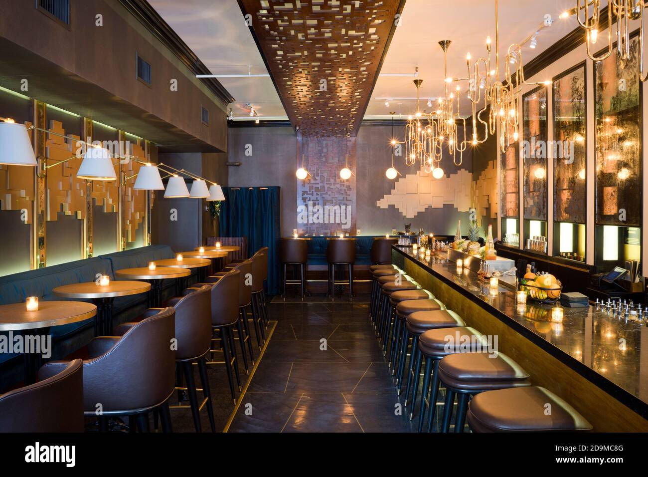 View of bar in restaurant Stock Photo - Alamy