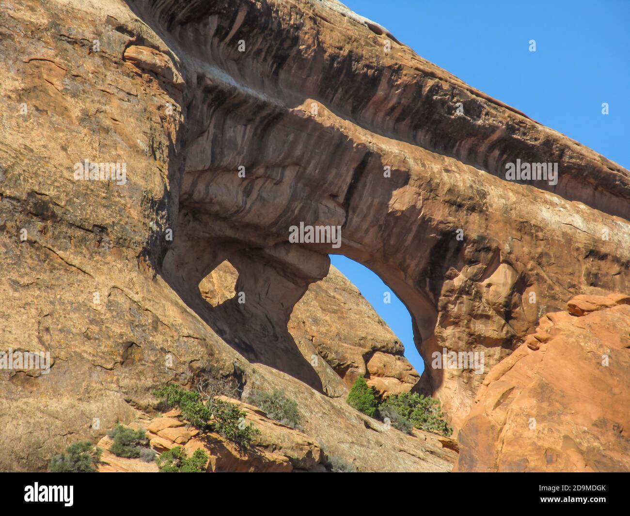 Partition Arch as seen from below, one of the stone archers of the ...