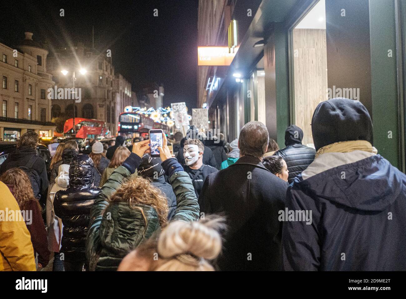 What was supposed to be an Anonymous Million Mask March turned into a ...
