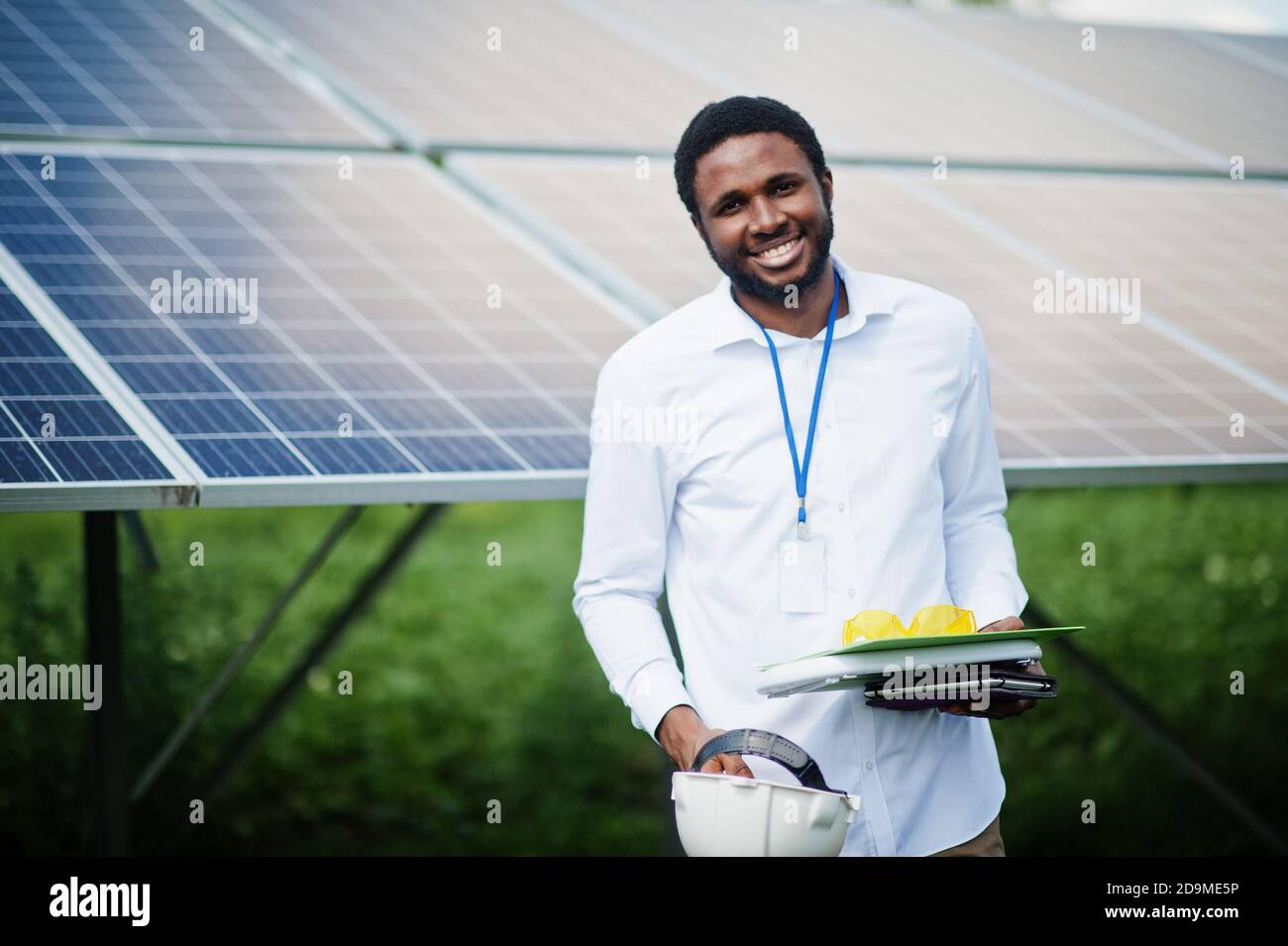 Solar panel install africa hi-res stock photography and images - Alamy