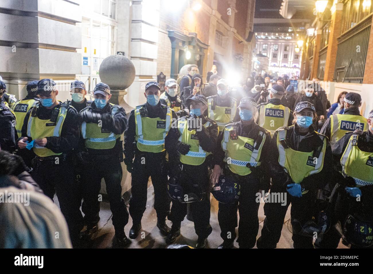 What was supposed to be an Anonymous Million Mask March turned into a ...