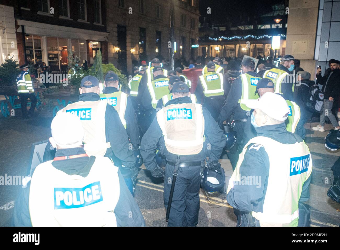 What was supposed to be an Anonymous Million Mask March turned into a ...