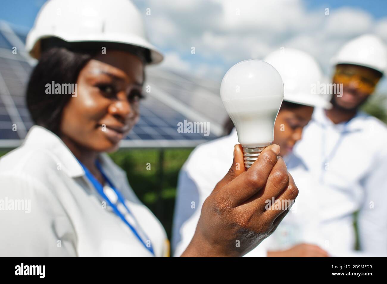 Led solar panels hi-res stock photography and images - Alamy