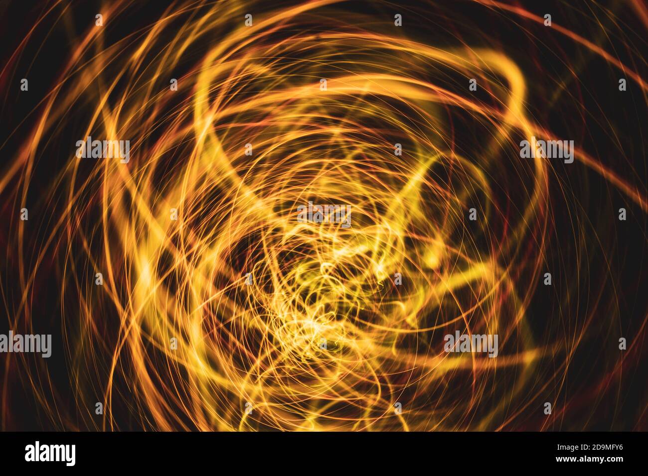 Light intertwining abstract hi-res stock photography and images - Alamy