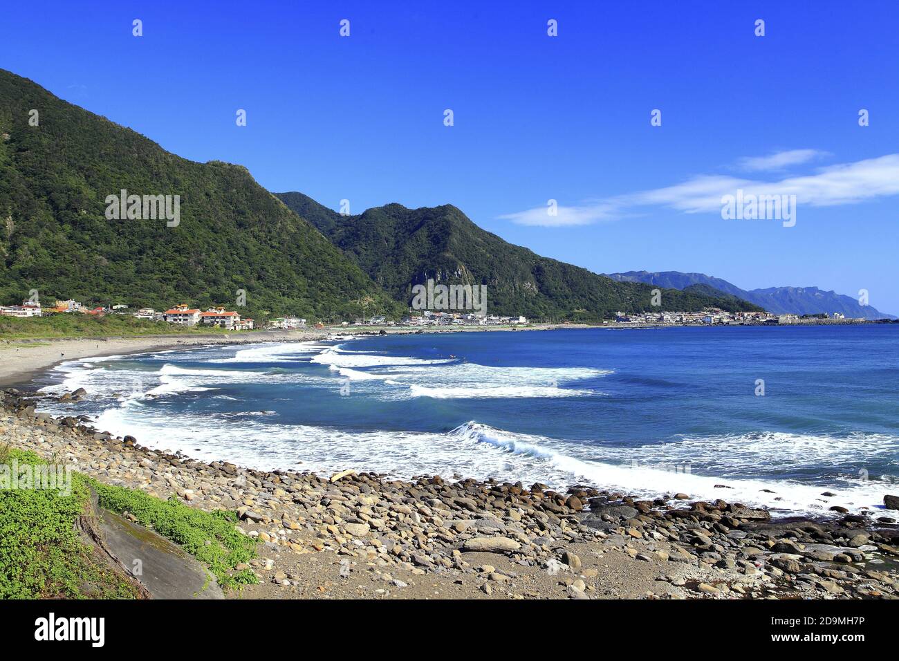 Yilan head town daxi honeymoon bay coast hi-res stock photography and ...