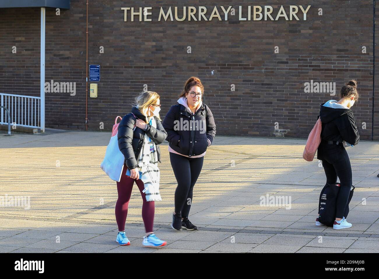 Students leave The Murray Library on the University of Sunderland City ...