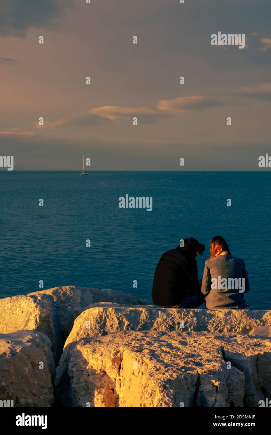 Engaged pier hi-res stock photography and images - Alamy