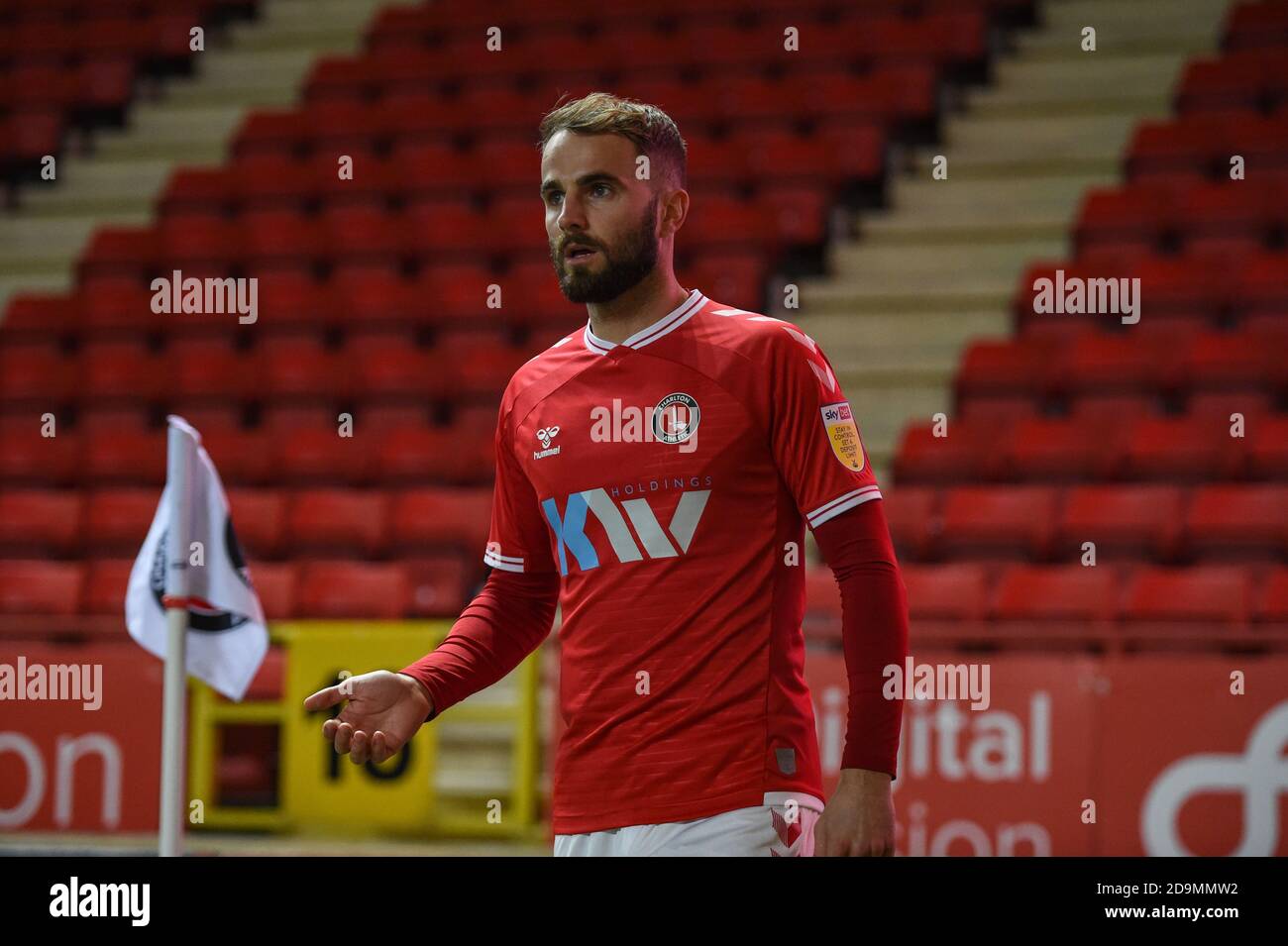 Charlton athletic andrew shinnie hi-res stock photography and images ...