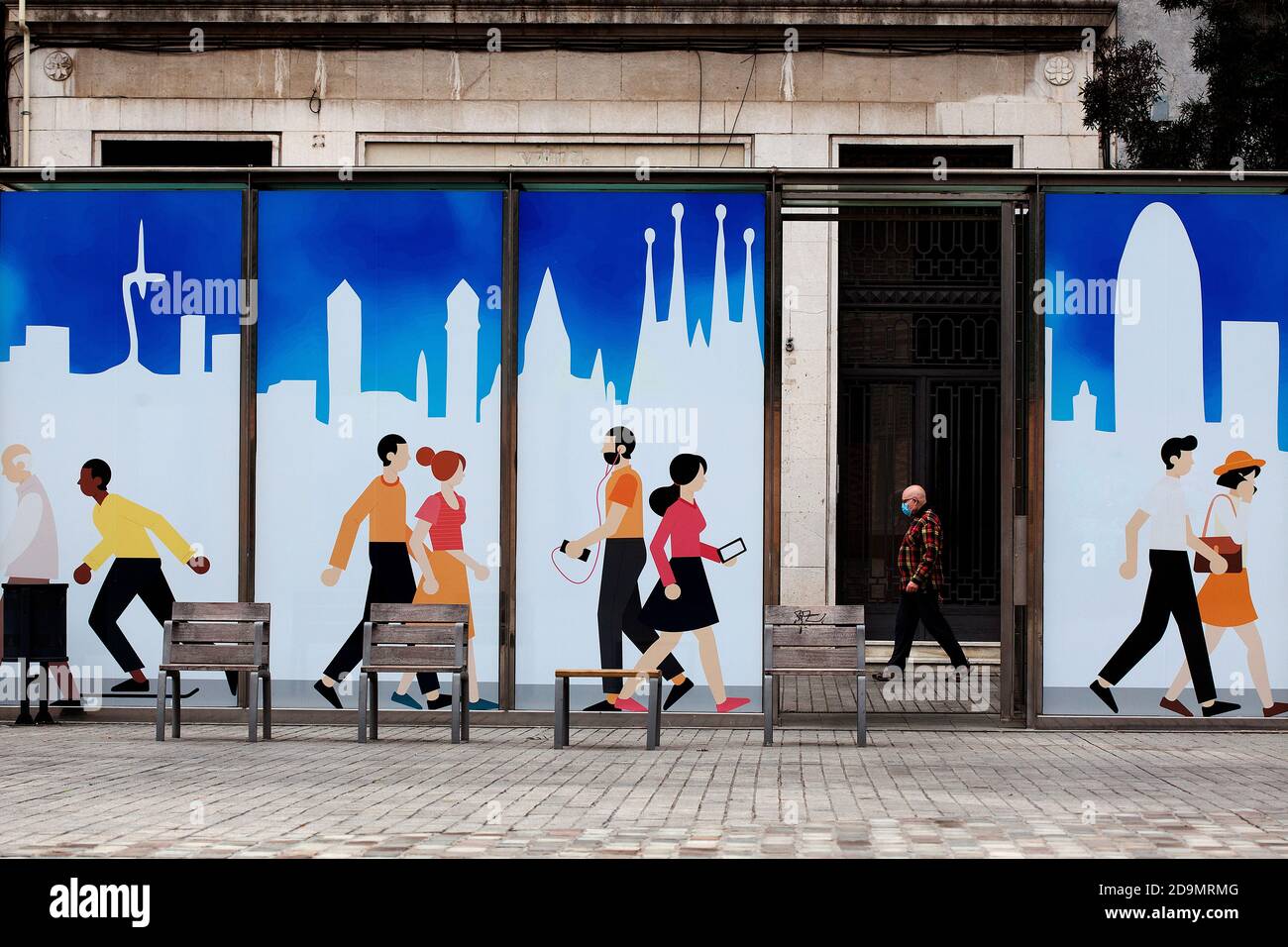 Street scene, El Borne, Barcelona, Spain Stock Photo - Alamy