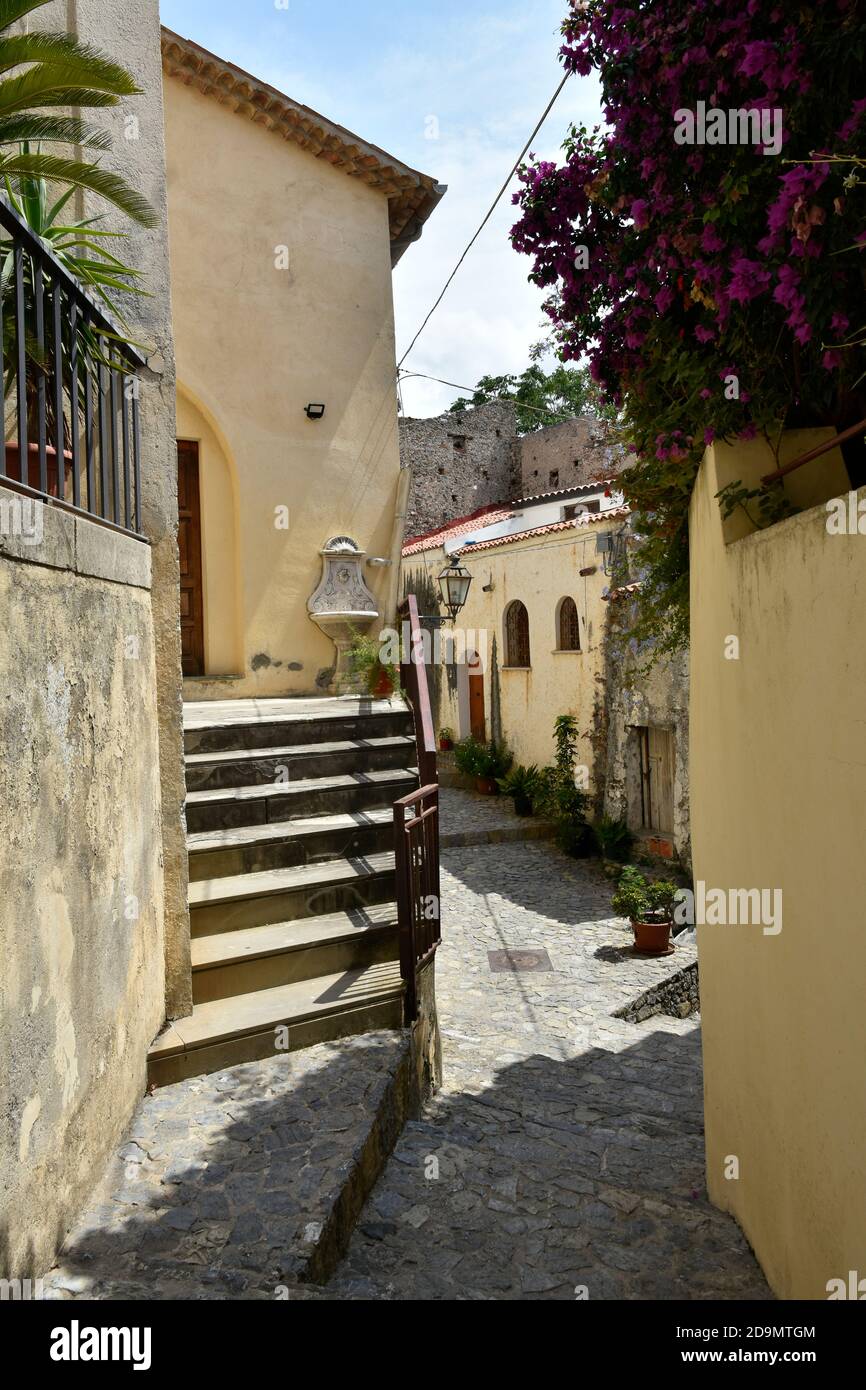 Old town scalea calabria italy hi-res stock photography and images - Alamy