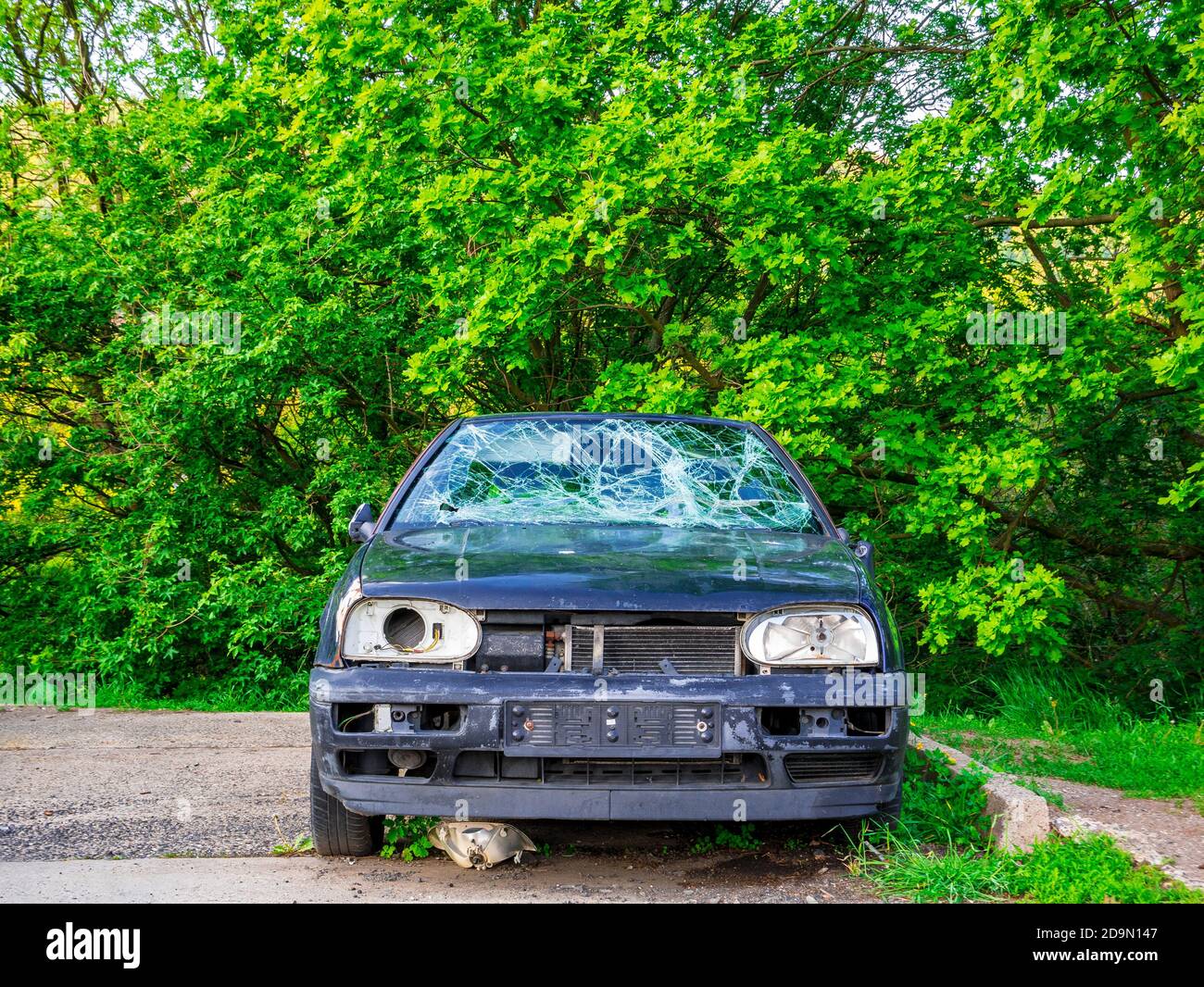 Vehicle collision debris hi-res stock photography and images - Alamy