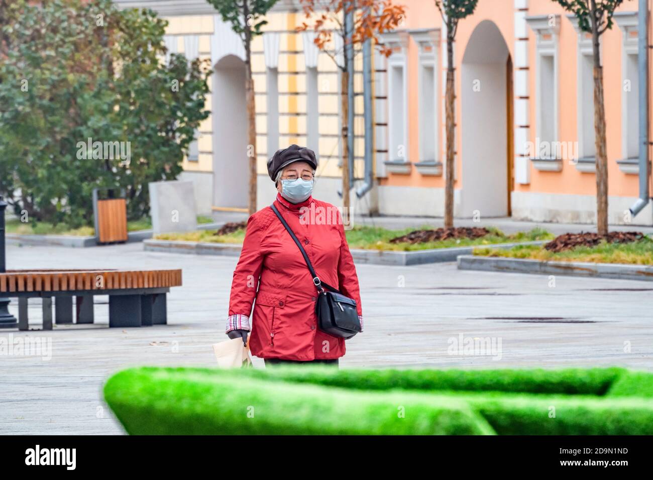 Russia, Moscow. People walk in a street Stock Photo - Alamy