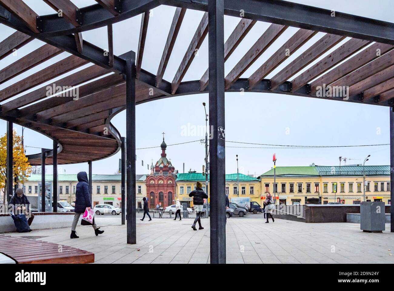 Russia, Moscow. People walk in a street Stock Photo - Alamy