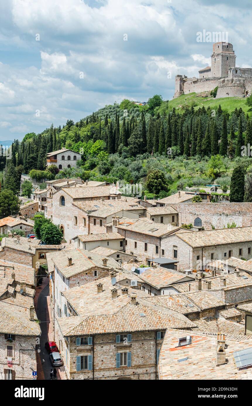 Vertical shot of Rocca Maggiore castle in Assisi, Italy Stock Photo - Alamy