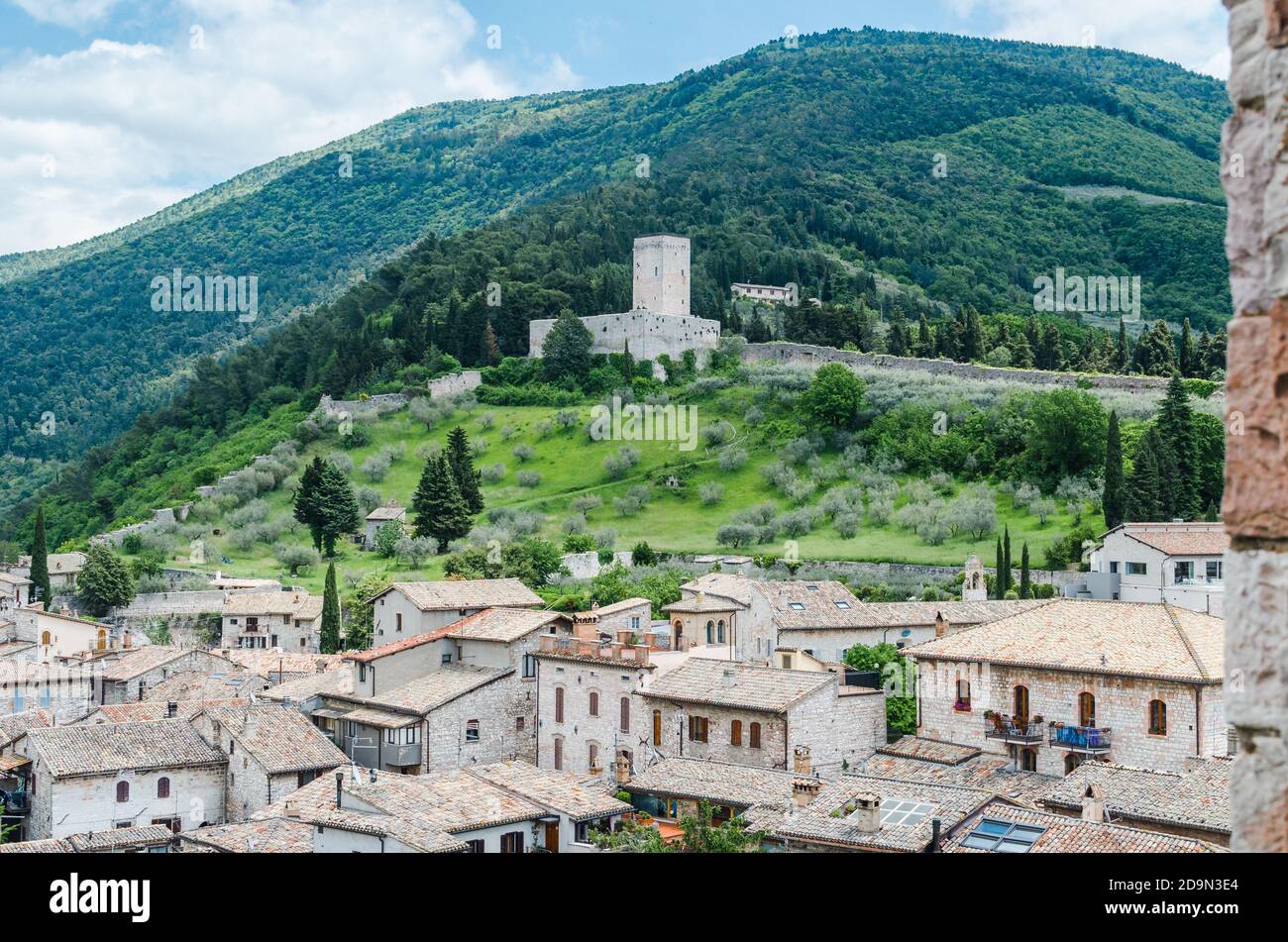 Rocca maggiore fortress in assisi hi-res stock photography and images ...
