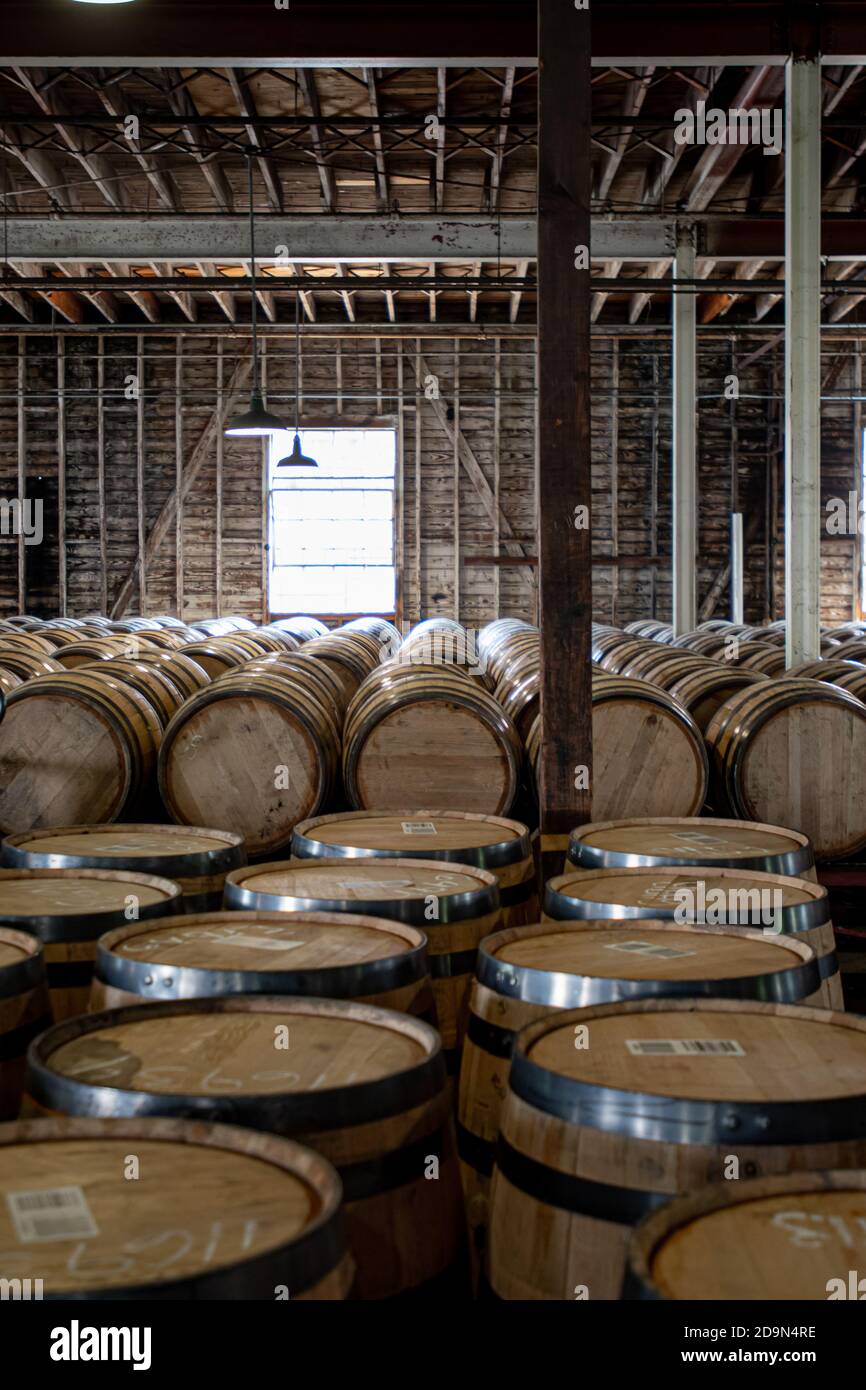 Bourbon barrel storage hi-res stock photography and images - Alamy