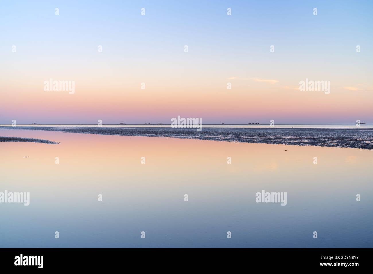 Halligen islands hi-res stock photography and images - Alamy