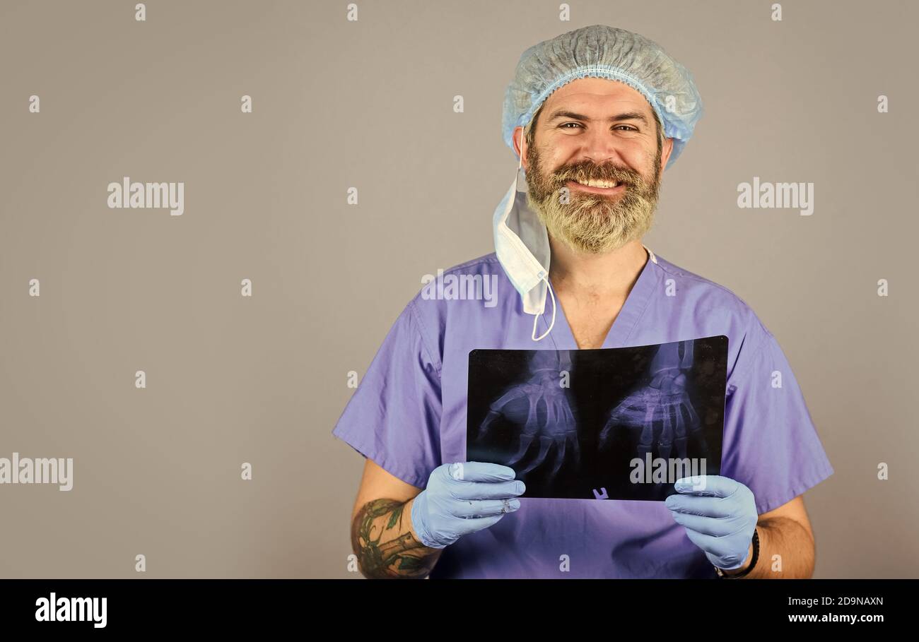 health problems. Surgery operation and medical concept. man look at ...