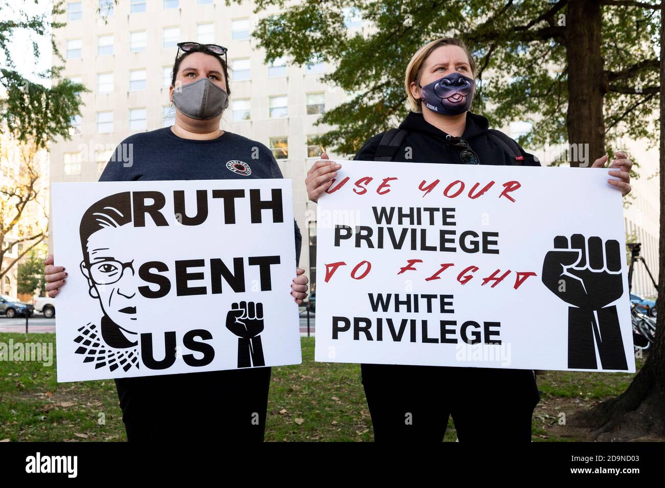 White privilege hi-res stock photography and images - Alamy