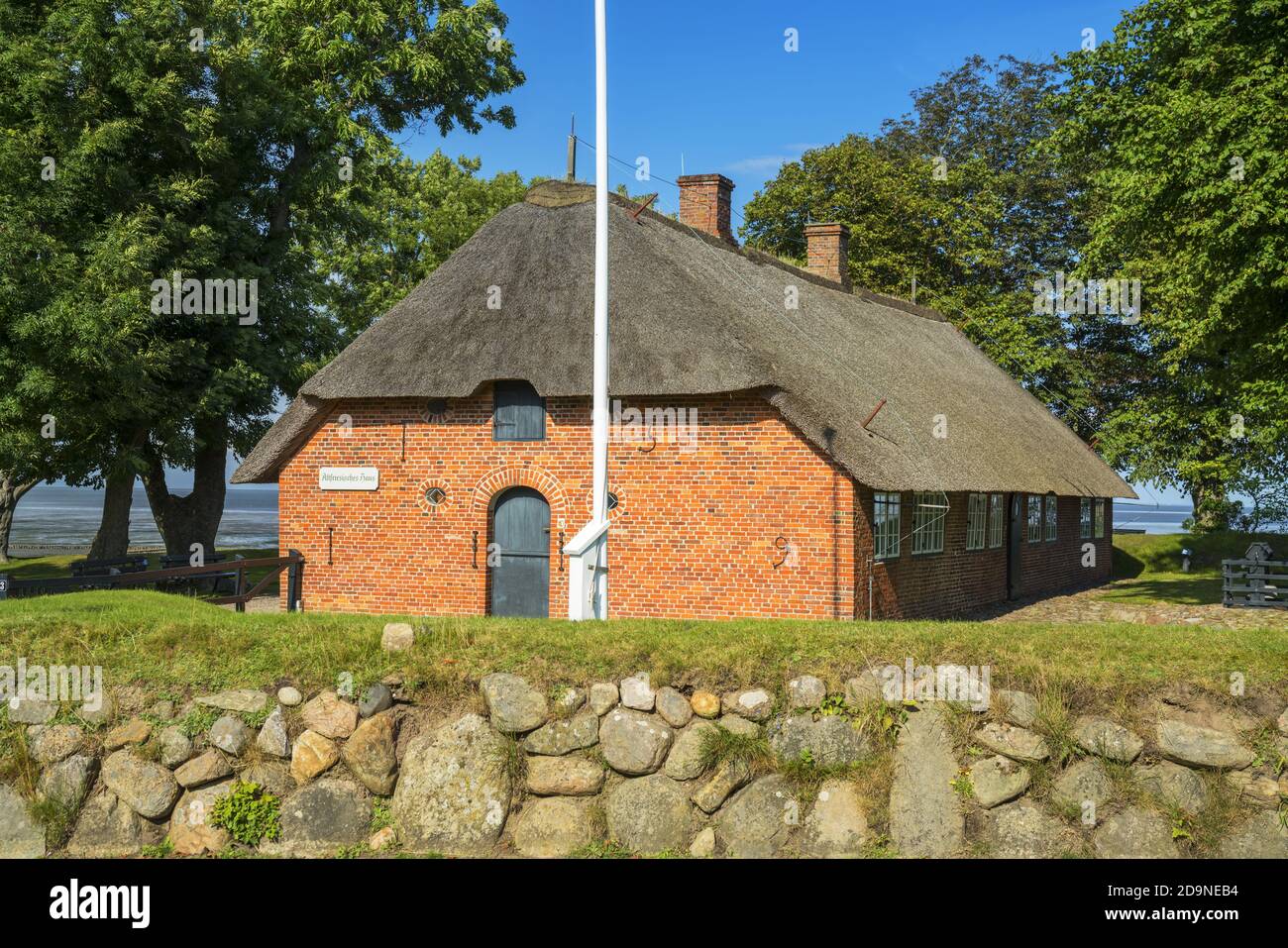 Old Frisian house in Keitum, Sylt Island, North Frisia, Schleswig ...