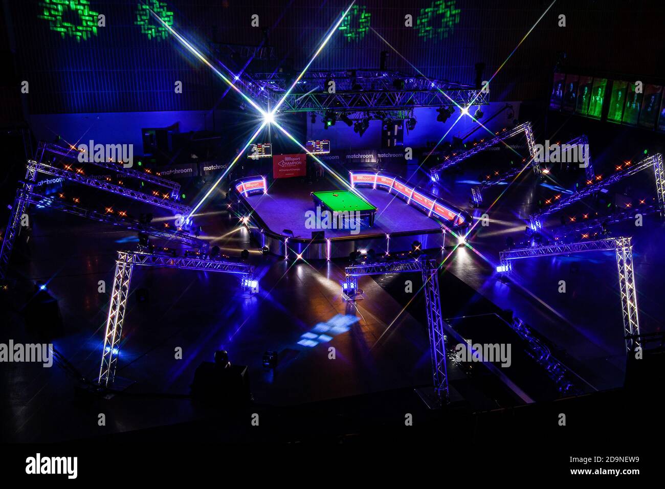 Marshall arena snooker hi-res stock photography and images - Alamy