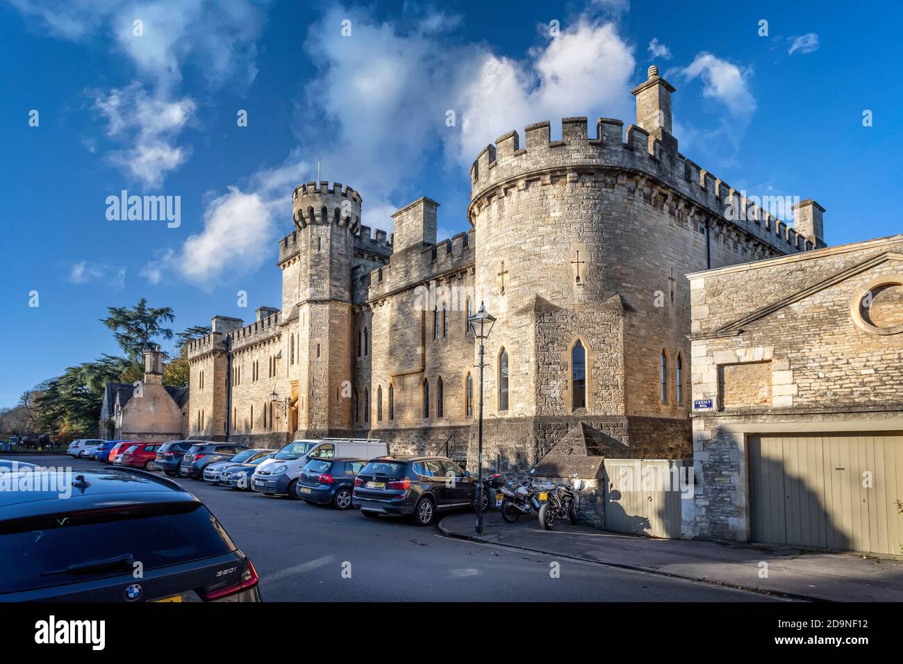 Cirencester park hi-res stock photography and images - Alamy