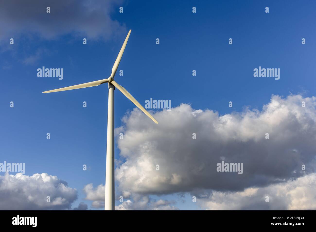 Closeup shot single windmill hi-res stock photography and images - Alamy