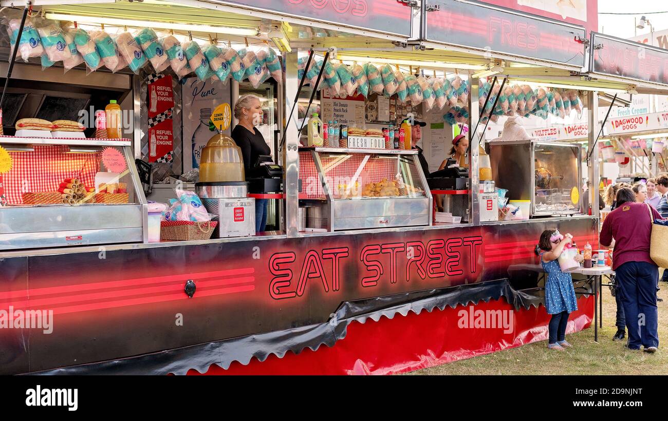 Fairground sideshow stall hi-res stock photography and images - Alamy