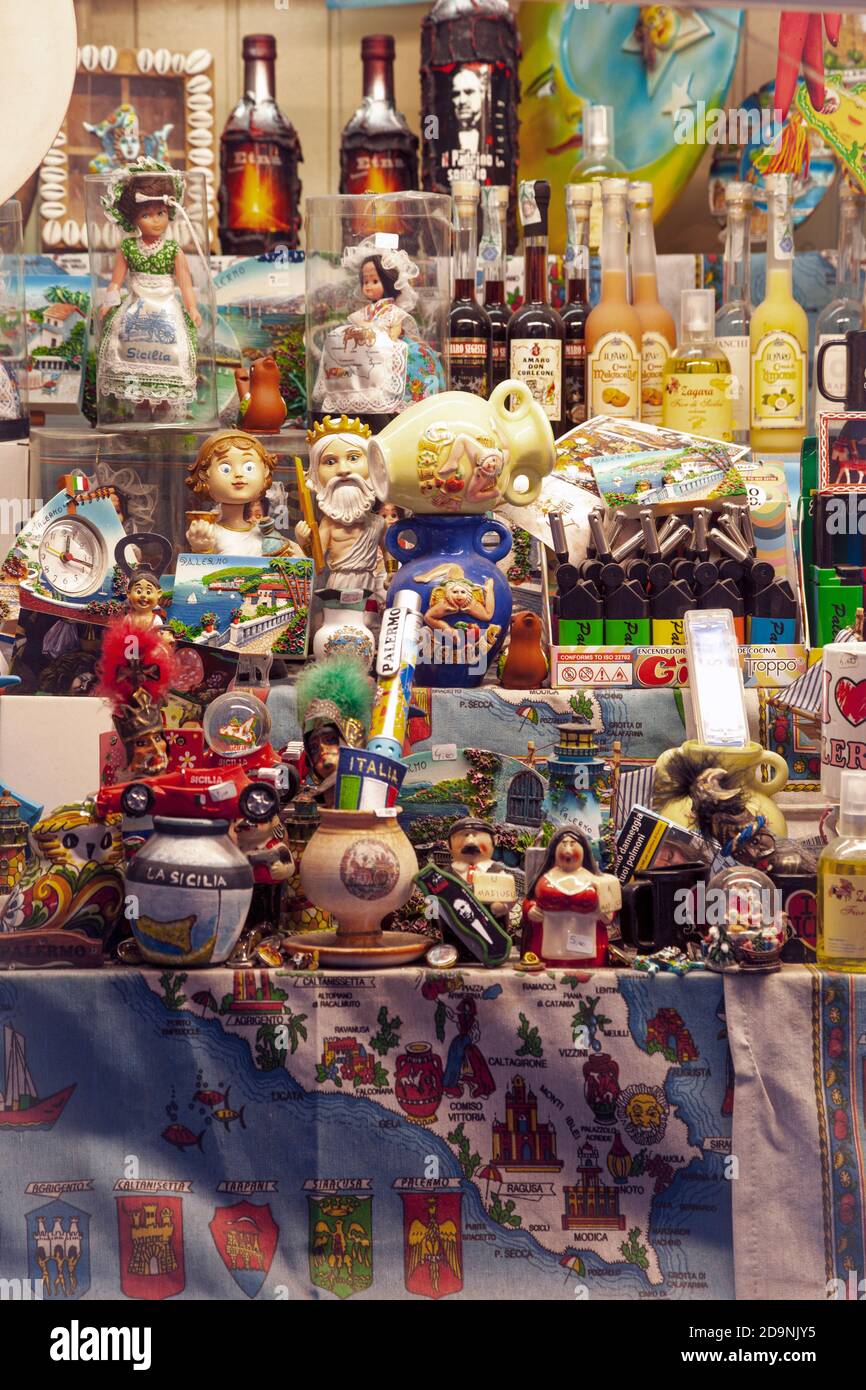Souvenir, kitsch, display, Palermo, Sicily, capital, Italy Stock Photo ...