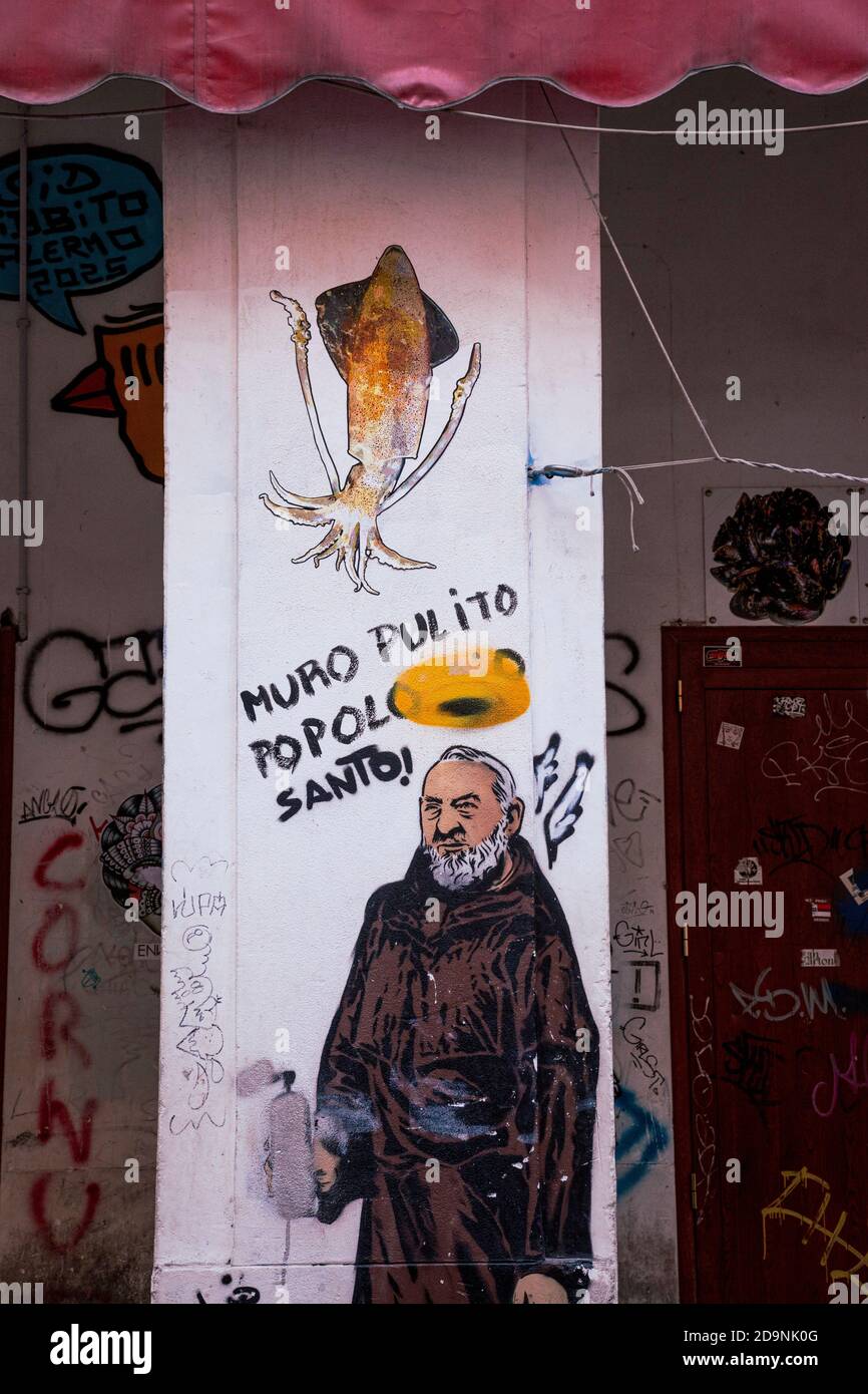Graffiti, street art, Palermo, Sicily, Italy Stock Photo - Alamy