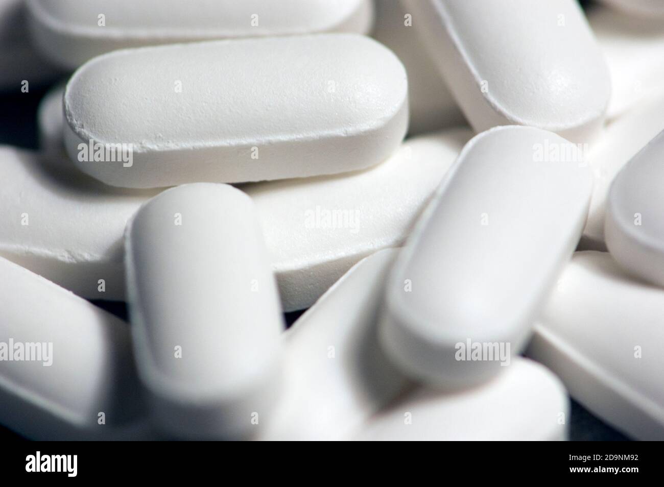 Compressed form hi-res stock photography and images - Alamy